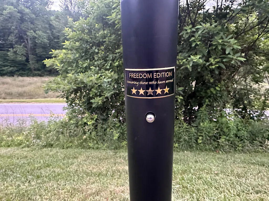 20' or 25' Delta TELESCOPING Flagpole "Freedom Edition" (Black ...