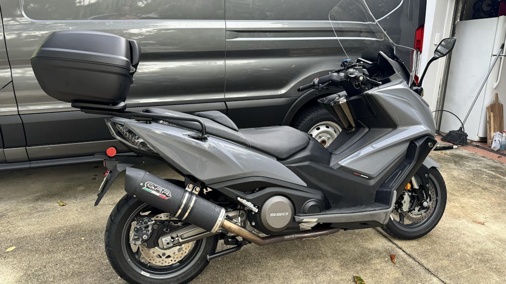 SHAD SH44 Top Case – Sleek Durable Motorcycle Storage | SHAD — SHAD USA