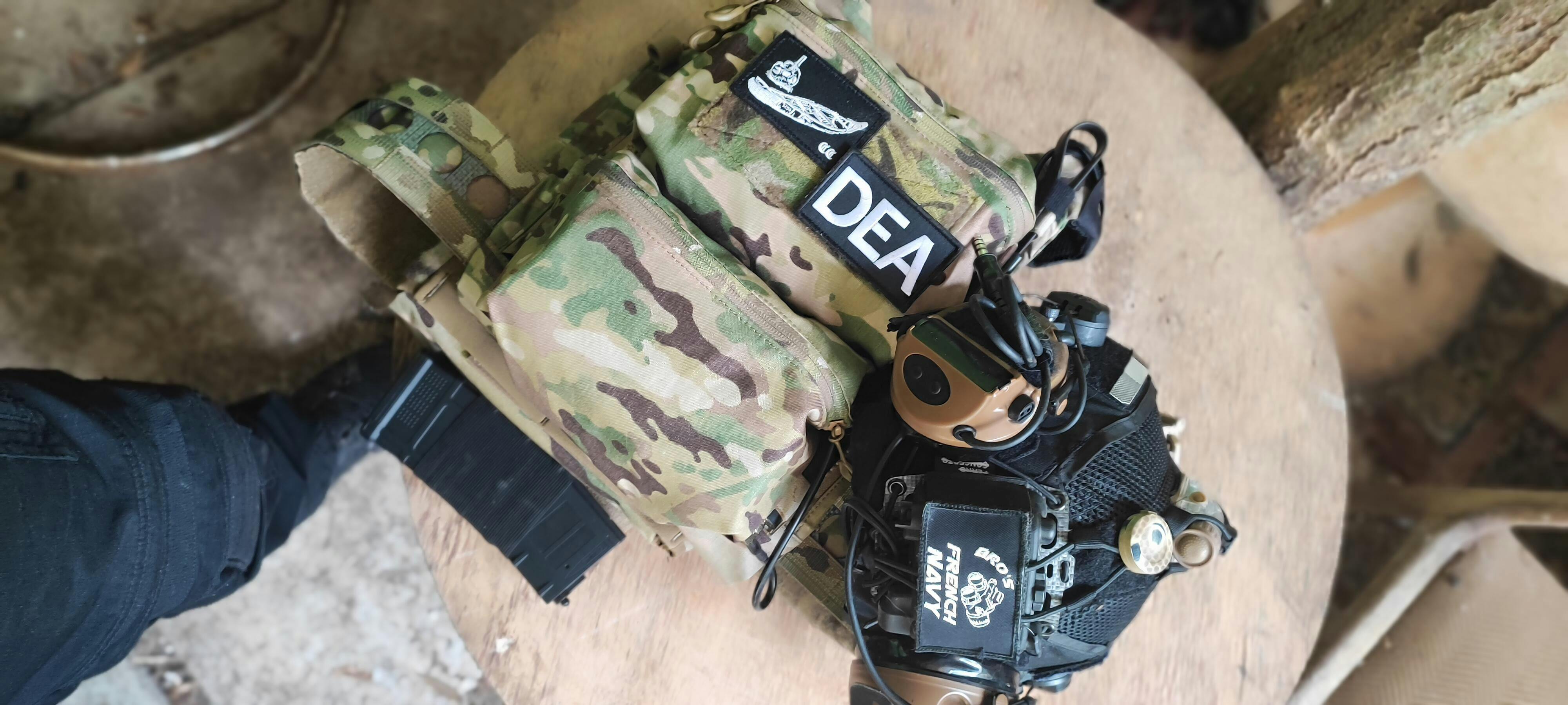 Navy seals Devgru tactical gears FCPC V5 plate bags