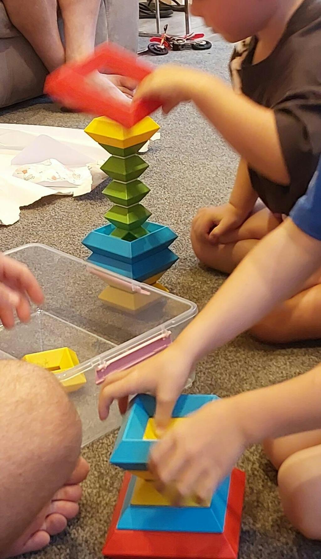 Pyramids Stacking Blocks for Kids aged 1-5 | Shinymarch – shinymarch.com