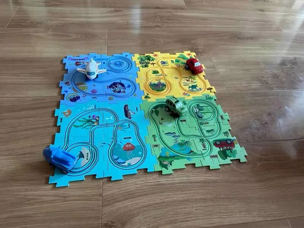 DIY Assembling Electric Trolley, Upgrade Toddler Puzzle Track Play Set ...