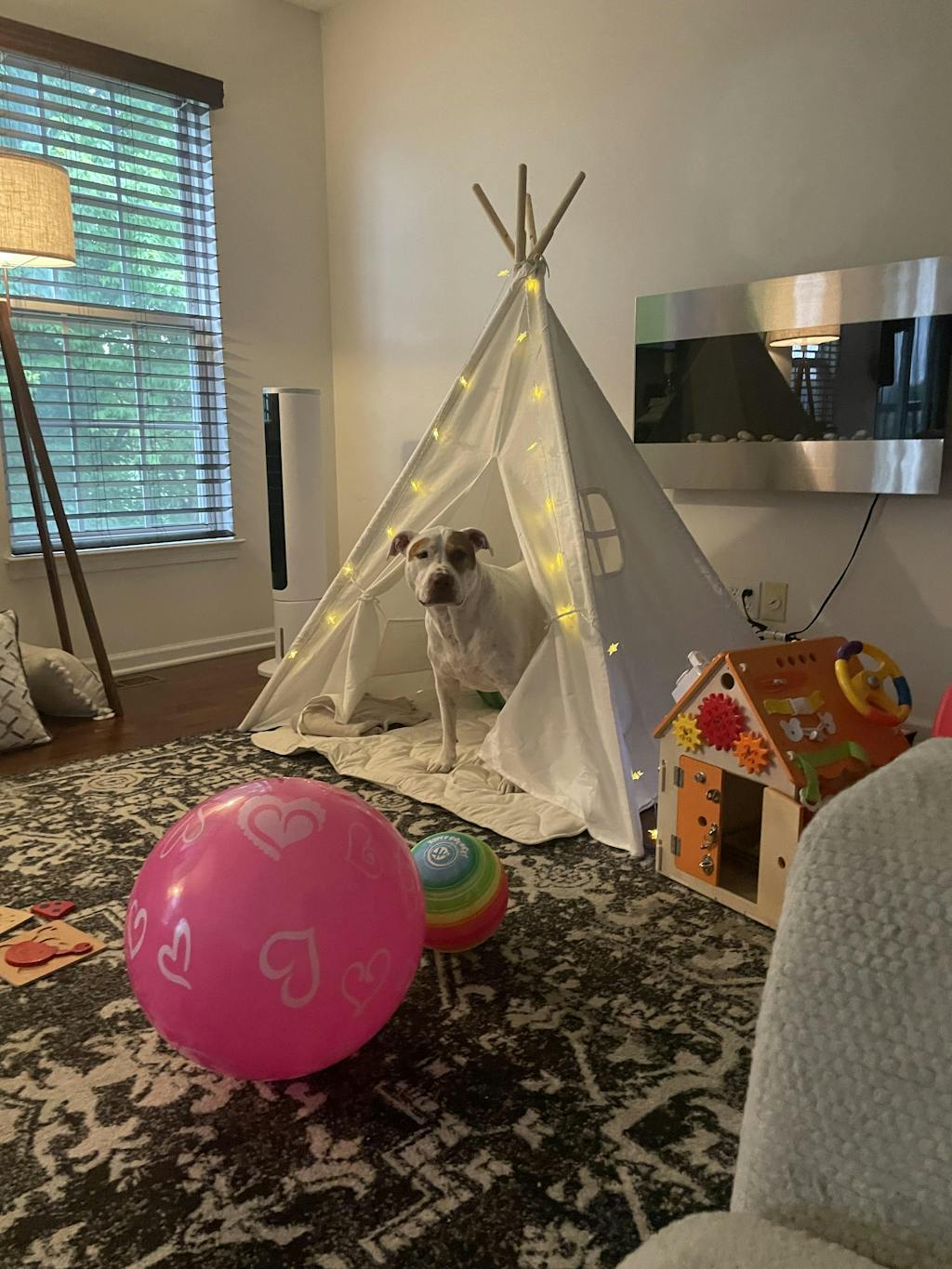 Montessori Busy House, Wooden Busy Board Toy for Toddlers, Preschool ...