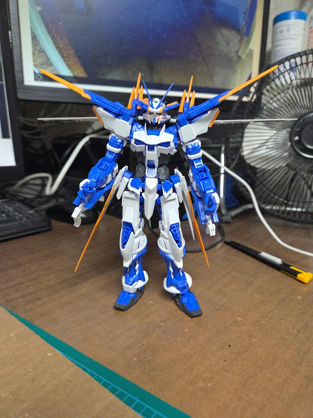 ShokuninGunpla - Gunpla shop and studio in Toronto, Canada