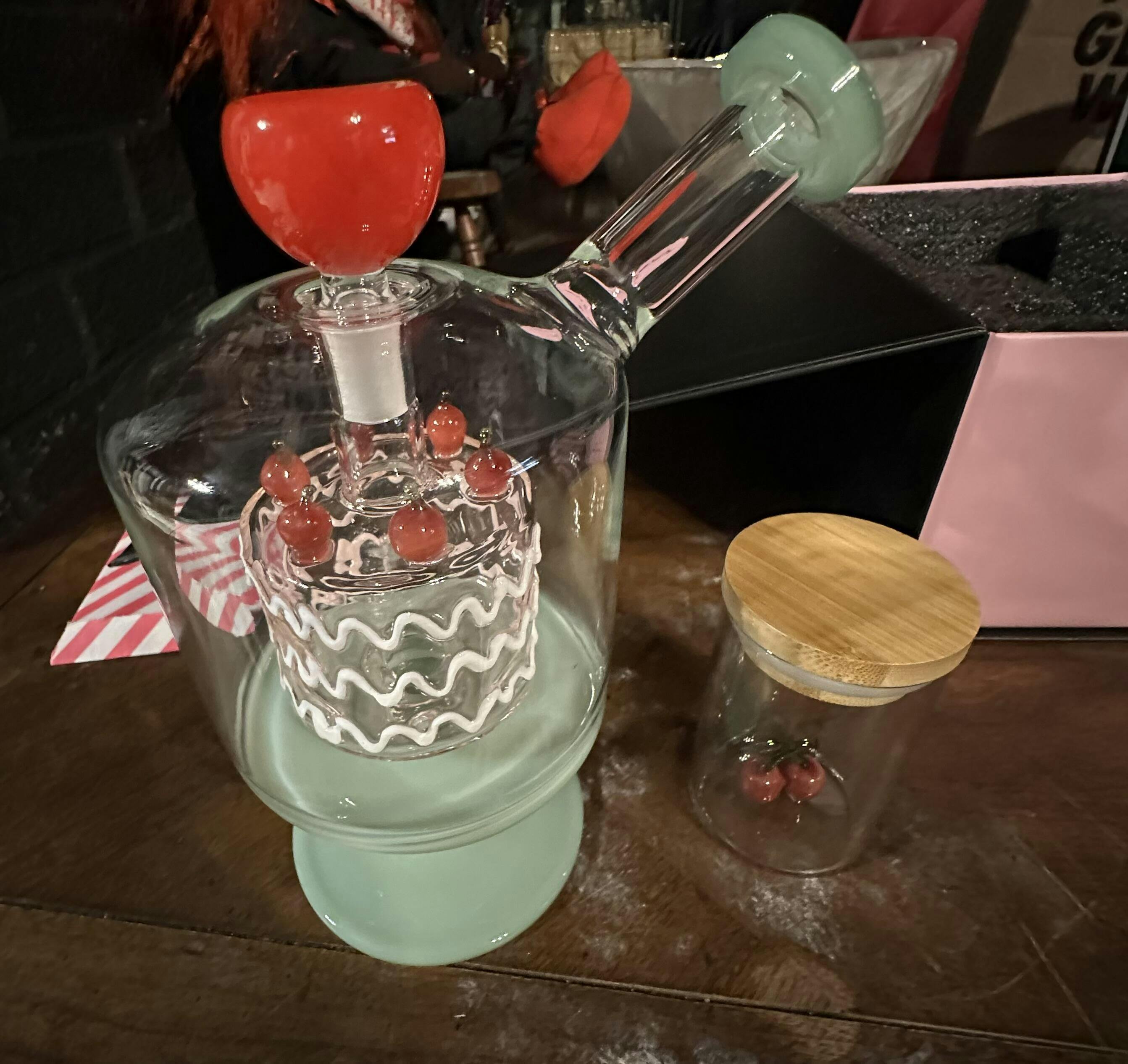 Cake Bong – Shop Burning Love