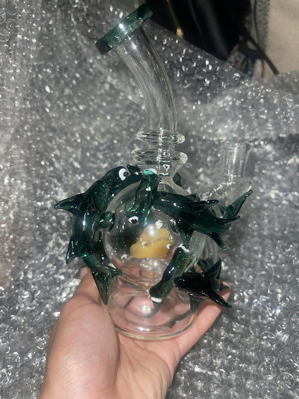 Shark Attack Bong – Shop Burning Love