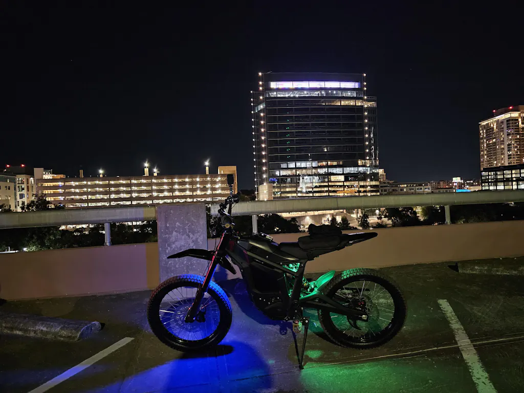 SL-FX+ E-Bike Underglow