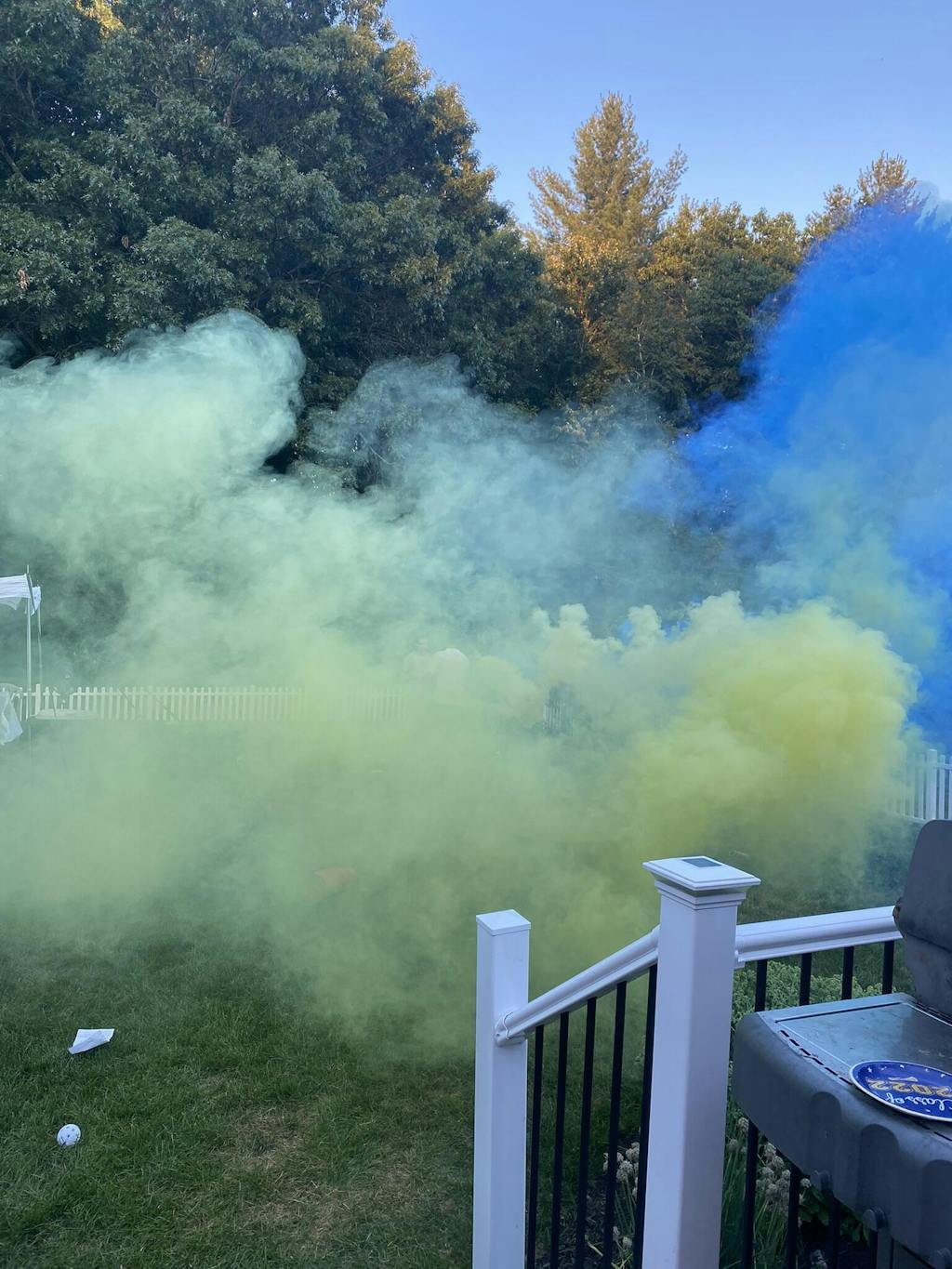 About Us - Shutter Bombs - Smoke Bombs for Photography