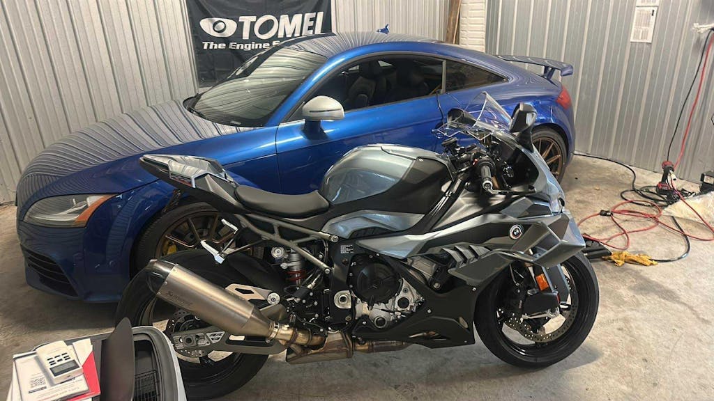 Ilium Works Catalog – Sierra BMW Motorcycle