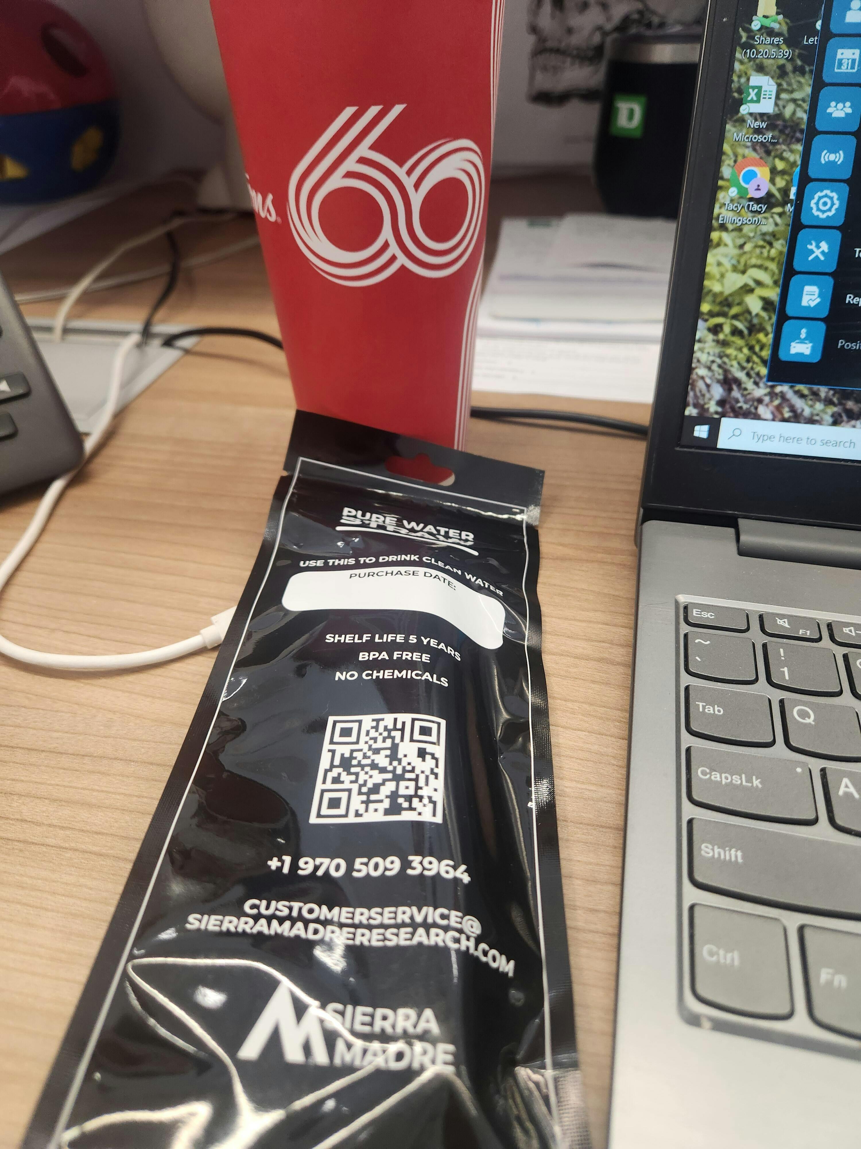 Pure Water Straw (Black)