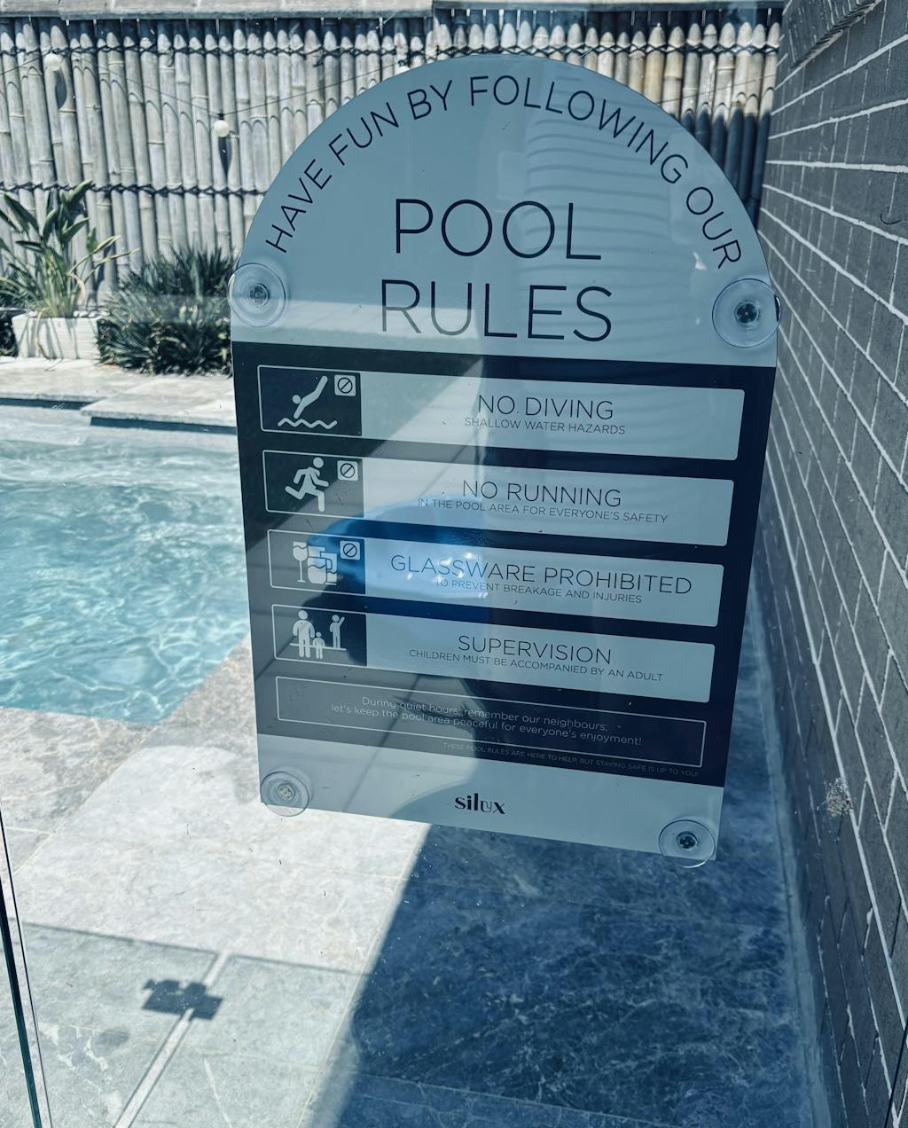 Arch Double Sided - Charcoal - CPR/Pool Rules – Silux