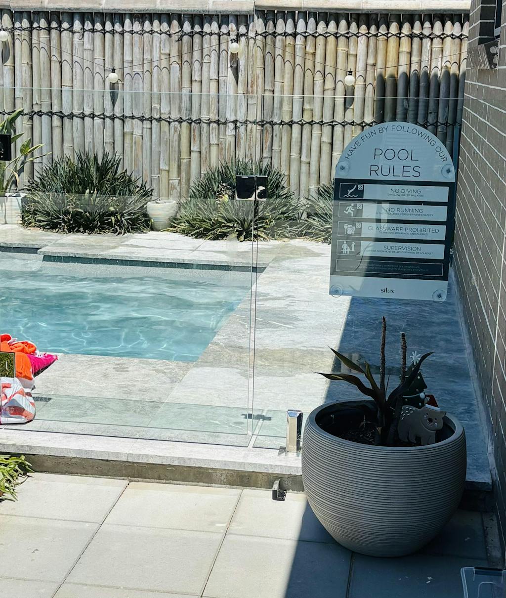 Arch Double Sided - Charcoal - CPR/Pool Rules – Silux