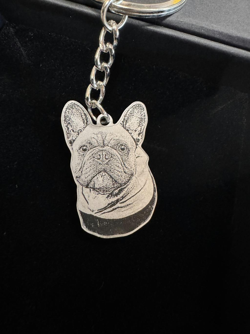 Silvercut® Life-Like Dog Keychain With Custom Engraved Photo