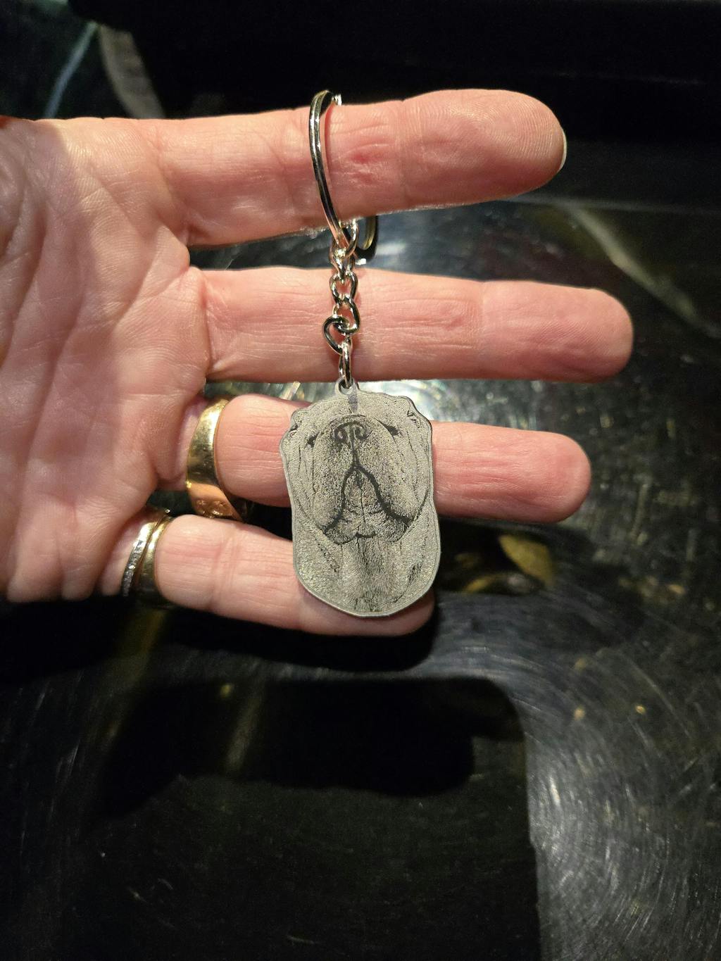 Silvercut® Life-Like Dog Keychain With Custom Engraved Photo