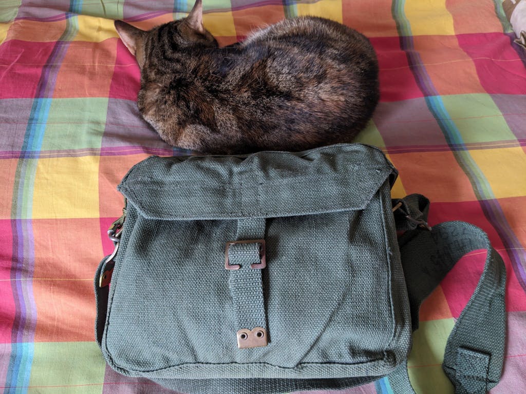 ROYAL SIGNALS SHOULDER SATCHEL