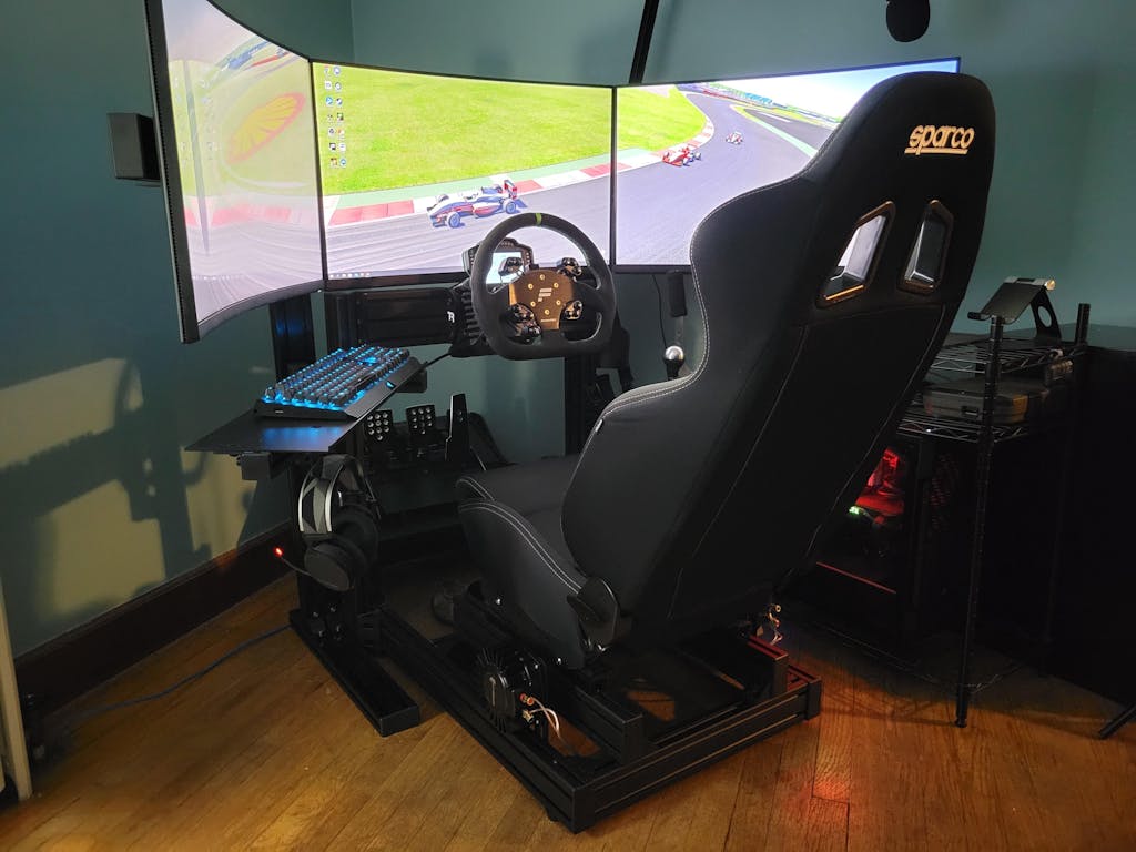 DDU 6 Carbon Sim Racing 5" Dash Display with LEDs – Sim Racing Addict