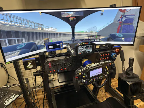 DDU10 Sim Racing Dash Displays – Sim Racing Addict