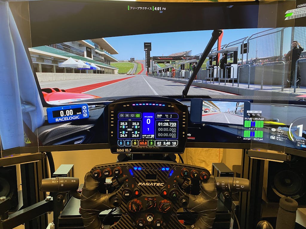 DDU 10.7 6.8" Sim Racing Dash Display with LEDs – Sim Racing Addict