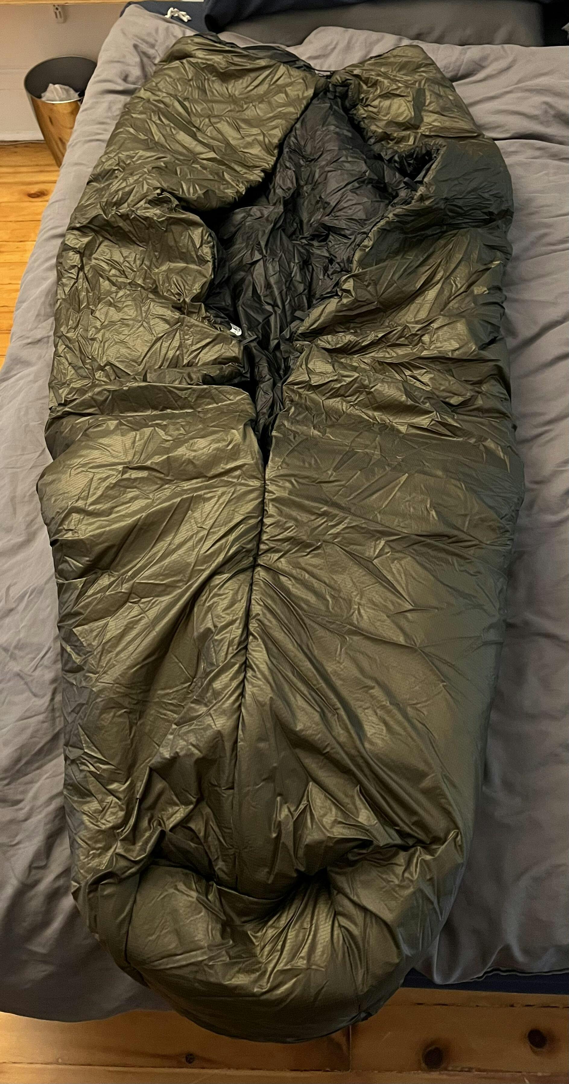 Eclipse Synthetic Hammock Top Quilt – Simply Light Designs