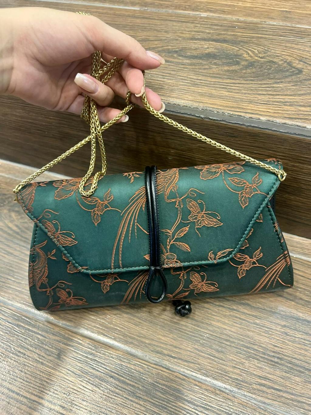 Xiangyunsha Silk Vintage New Chinese-Style Evening Clutch Wallet ...