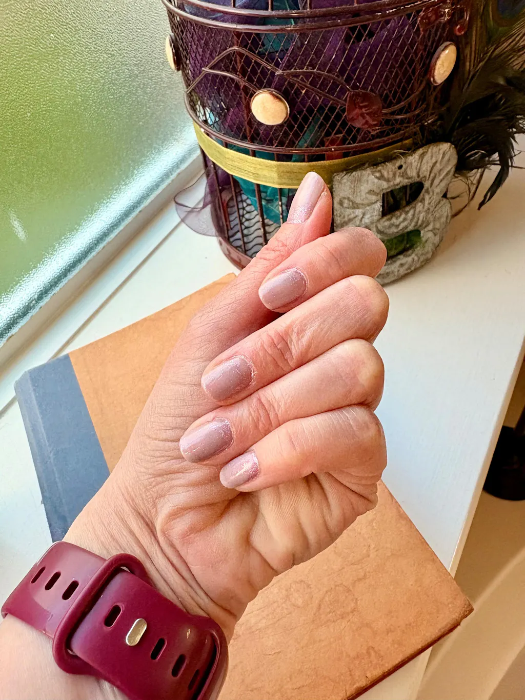 Sistaco Ashen Color Changing Nail Powder | Mineral Bond® – Sistaco™ USA