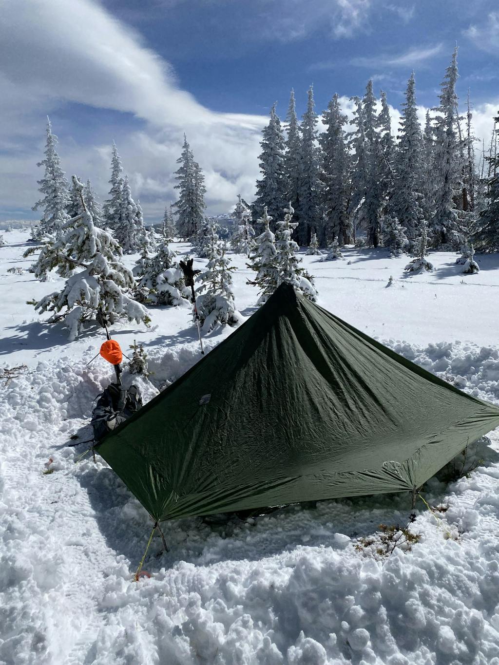 Lunar Solo - One Person Ultralight Tent - Six Moon Designs