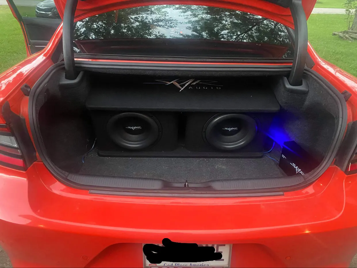 Skar Audio - Dual 12" 2,400 Watt SDR Series Loaded Sub Box & Amplifier