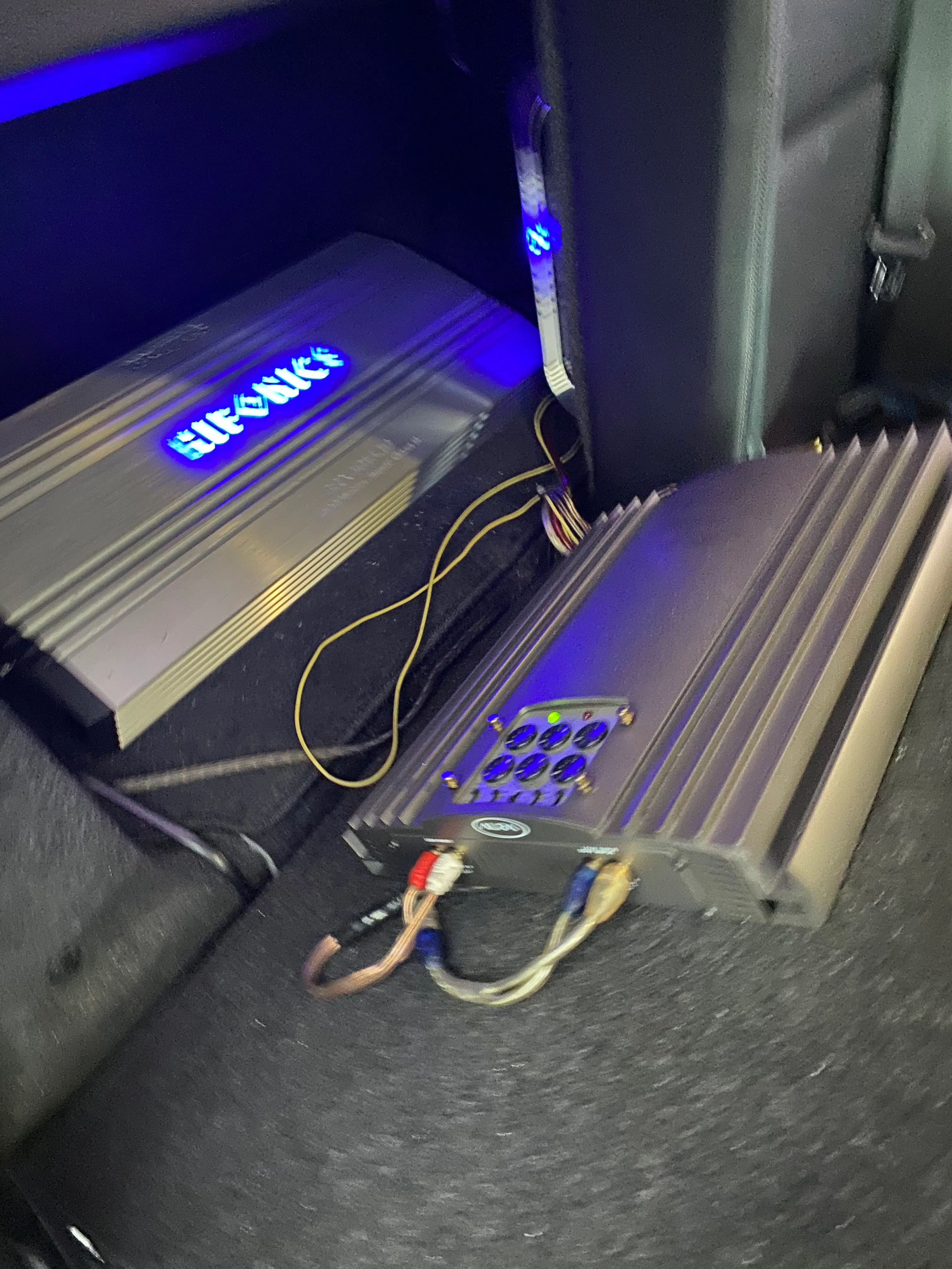 Skar Audio - EVL-2X12D4 | Dual 12" EVL Loaded Vented Sub Enclosure