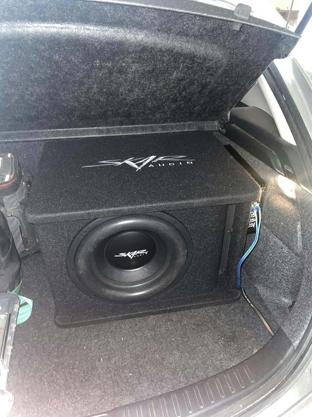 Skar Audio - Single 12" 1,200 Watt Loaded Subwoofer Box & Amplifier