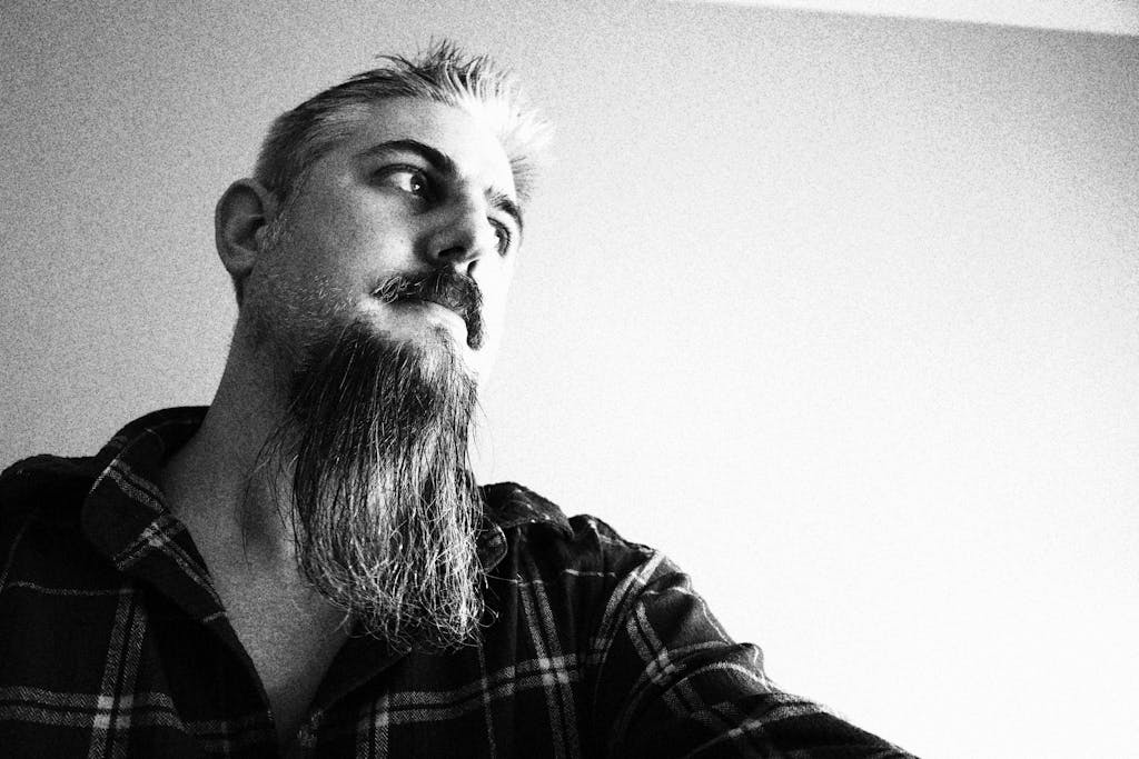 Skol Body Trimmer 2.0 + 3x BONUS Beard Oils – SKOL BEARD CO