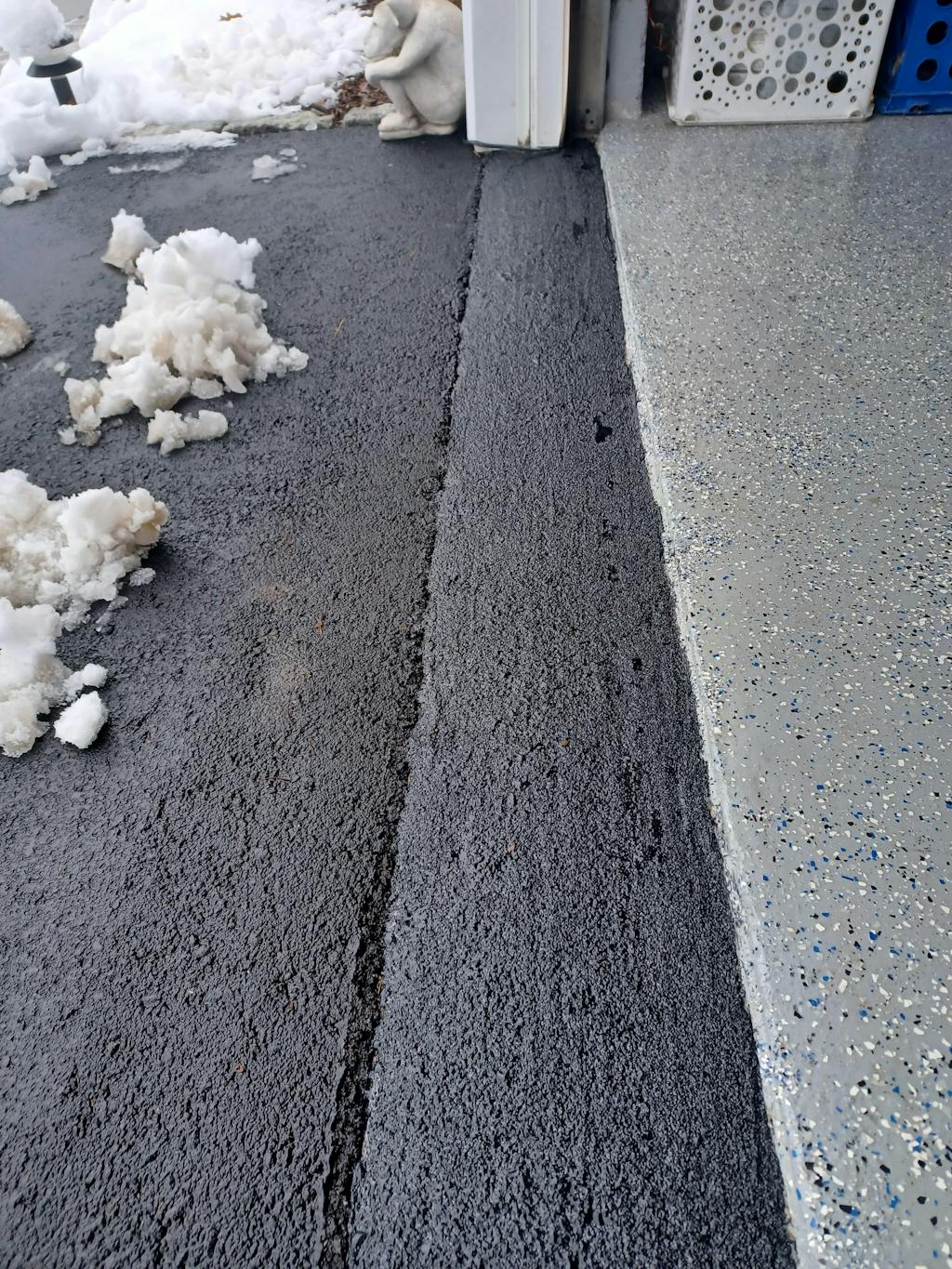 Ultra Grip Premium Extra Texture Non-Skid Epoxy Paint