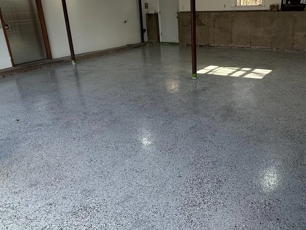 Ultra Grip Premium Extra Texture Non-Skid Epoxy Paint