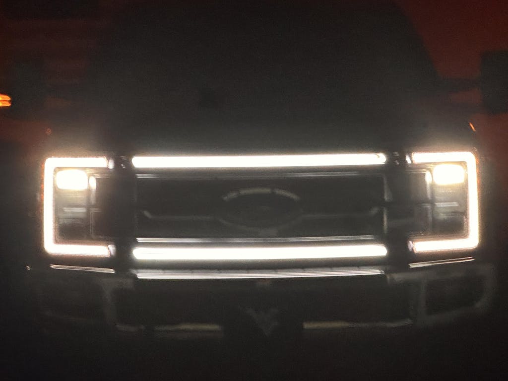 SilverHolder™ Dynamic Car Hood LED Strip – SilverHolder