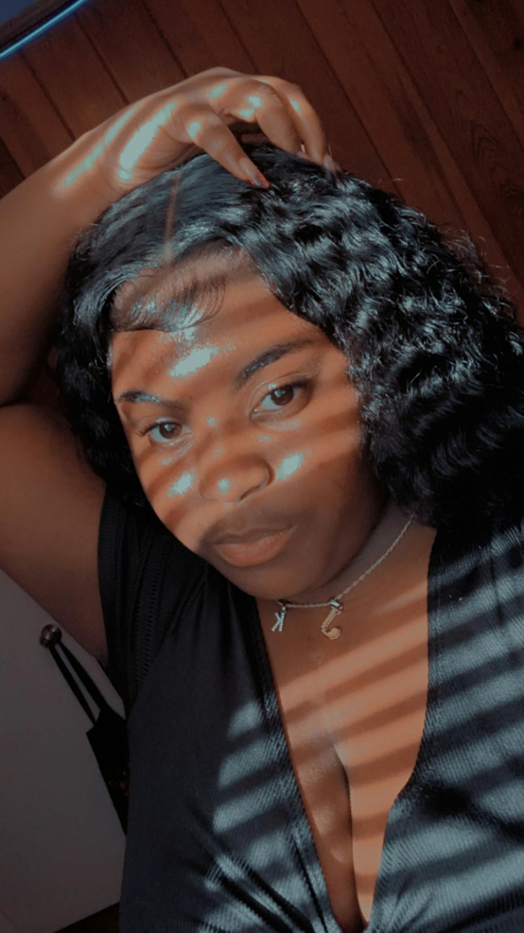 Chic Girl Look Tangle-free Romantic Wave Curly Lace Frontal Wig ...