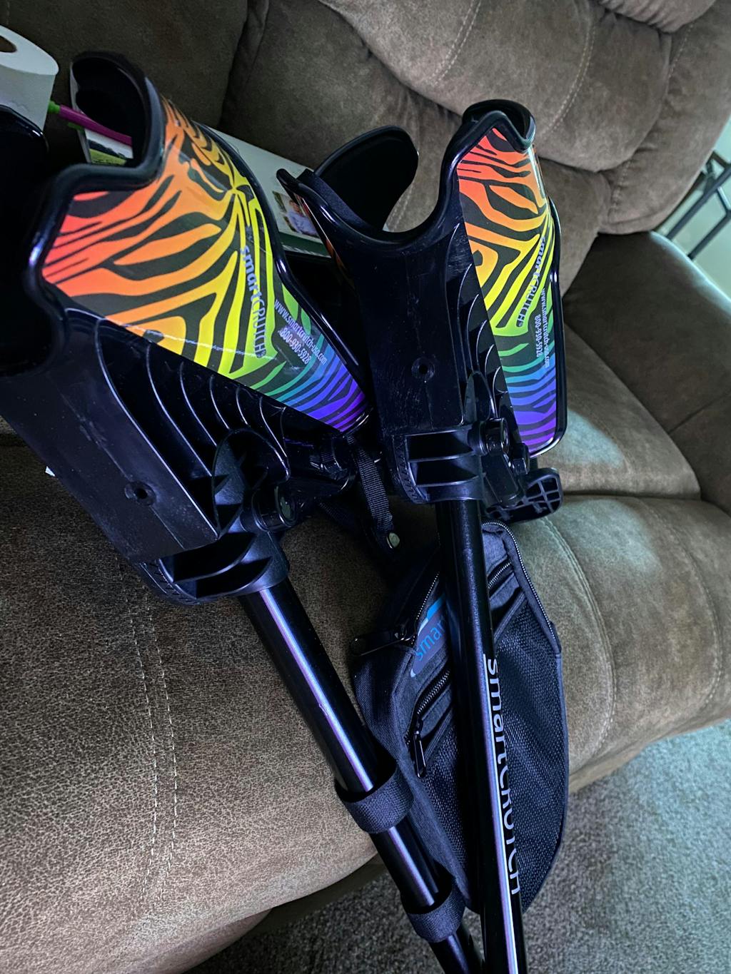 Buy Forearm Travel Crutches in USA And Canada - SmartCrutch ...