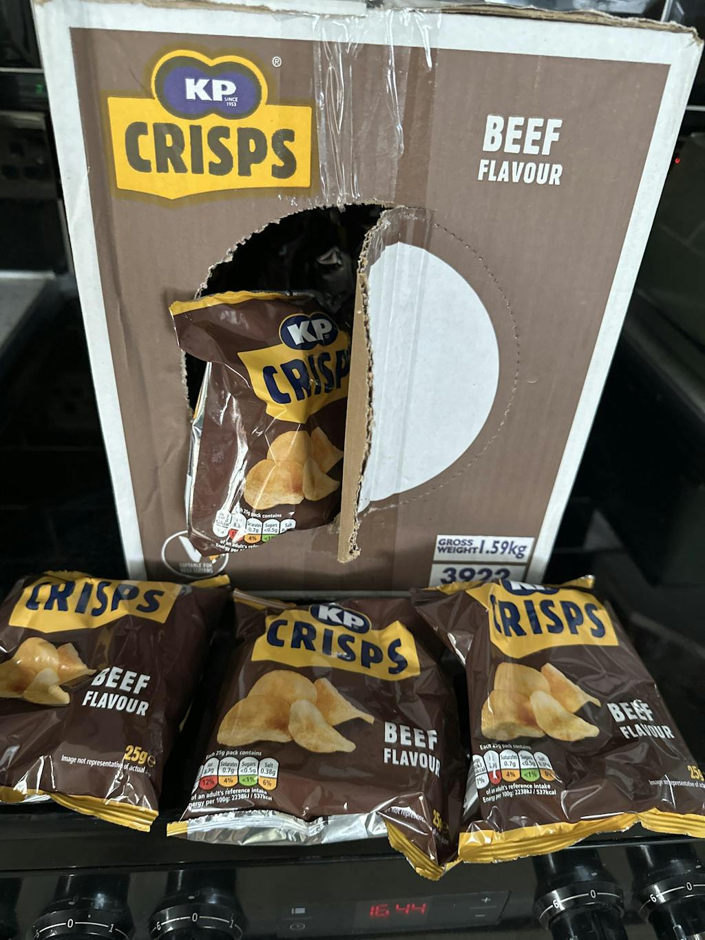Buy KP Beef Crisps 25g – Full Box of 48 Packs | Snacks Online UK