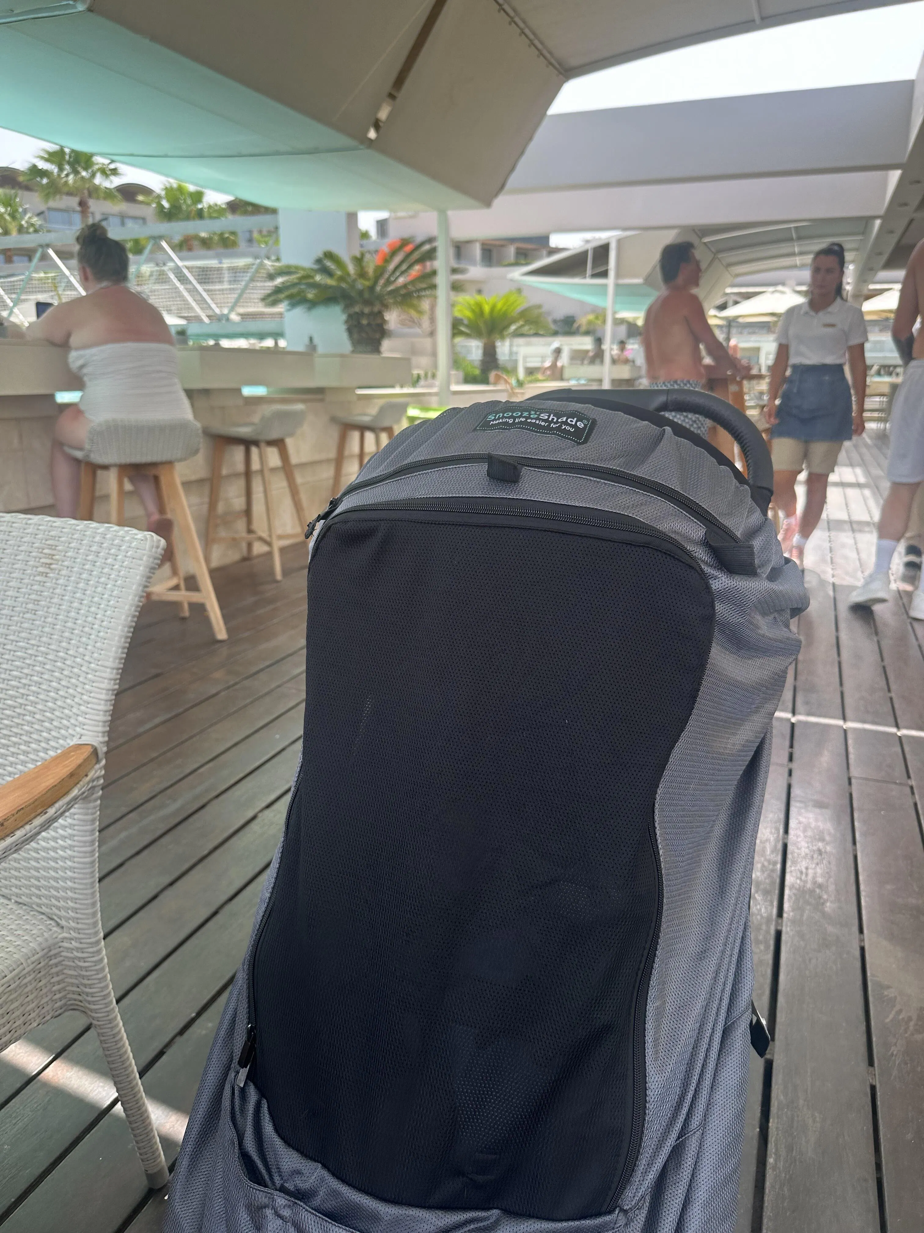 SnoozeShade Plus Deluxe (6m+) | Pushchair sun & sleep shade | SnoozeShade