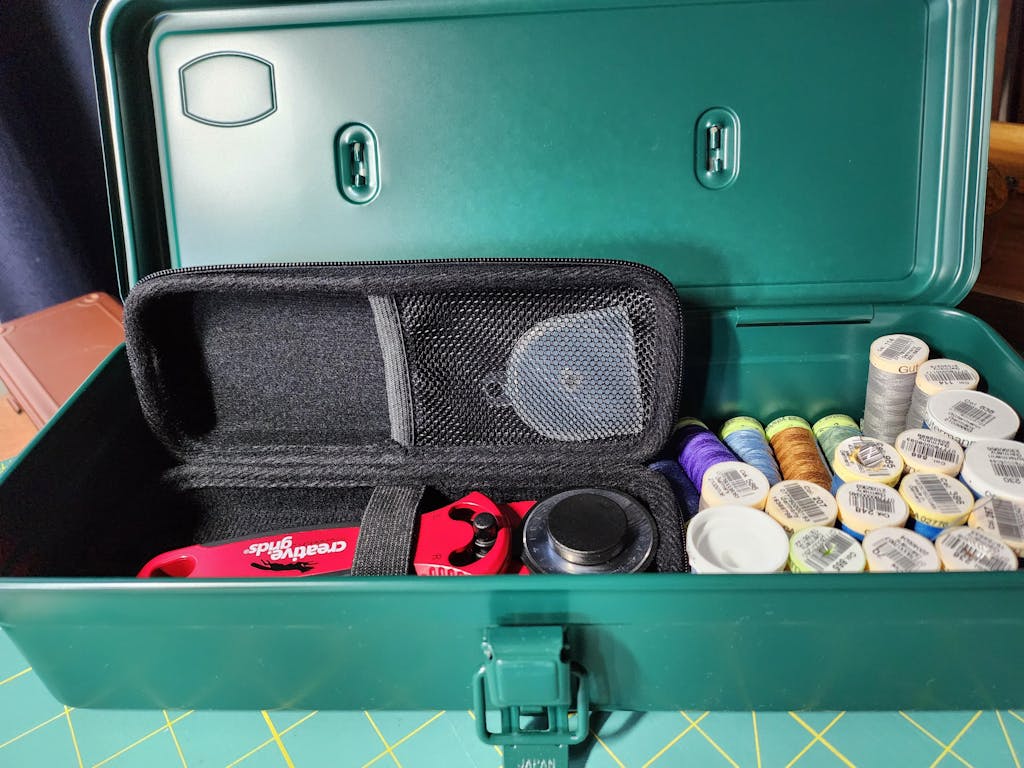 Toyo Steel T-320 Toolbox – Snuggly Monkey