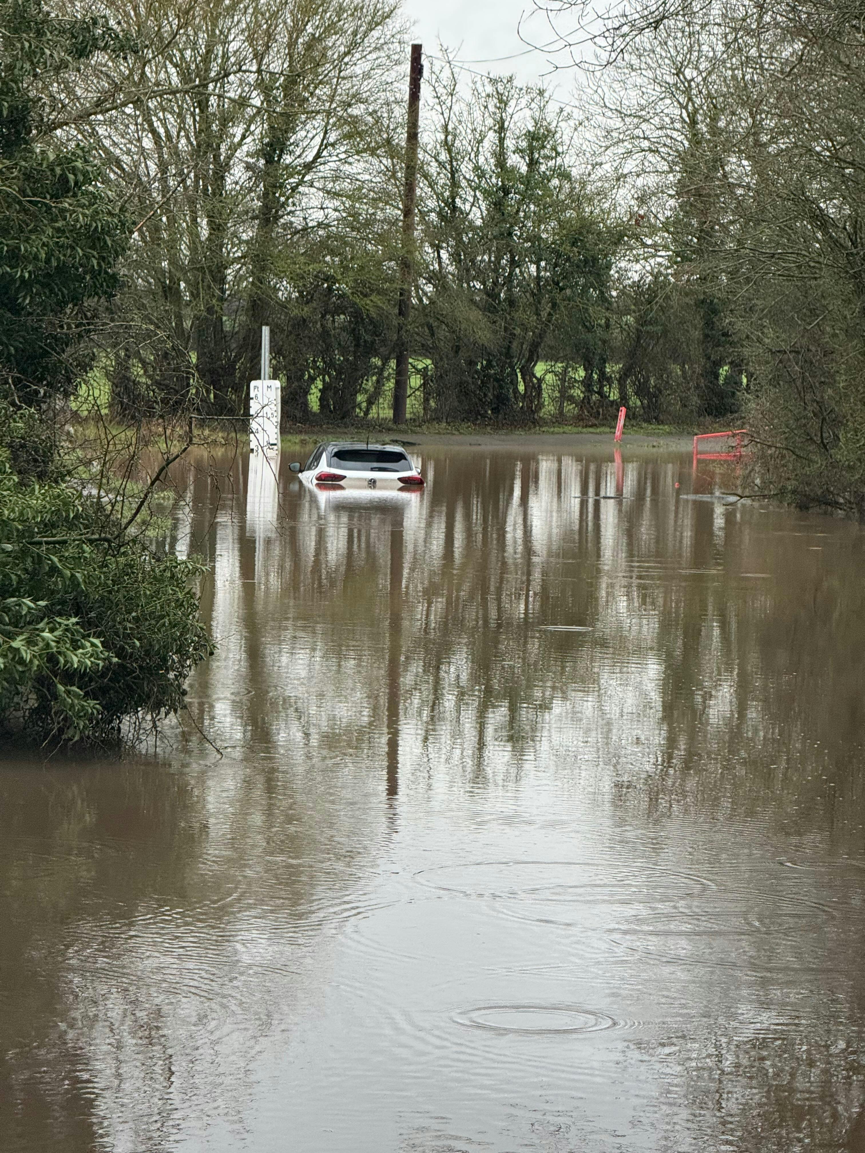 CLEW Wintergreen - 5mg Nicotine Pouches | All White