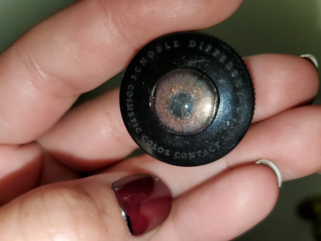 MICA Sparkle Champagne Natural contact lens exclusive at Softlens ...