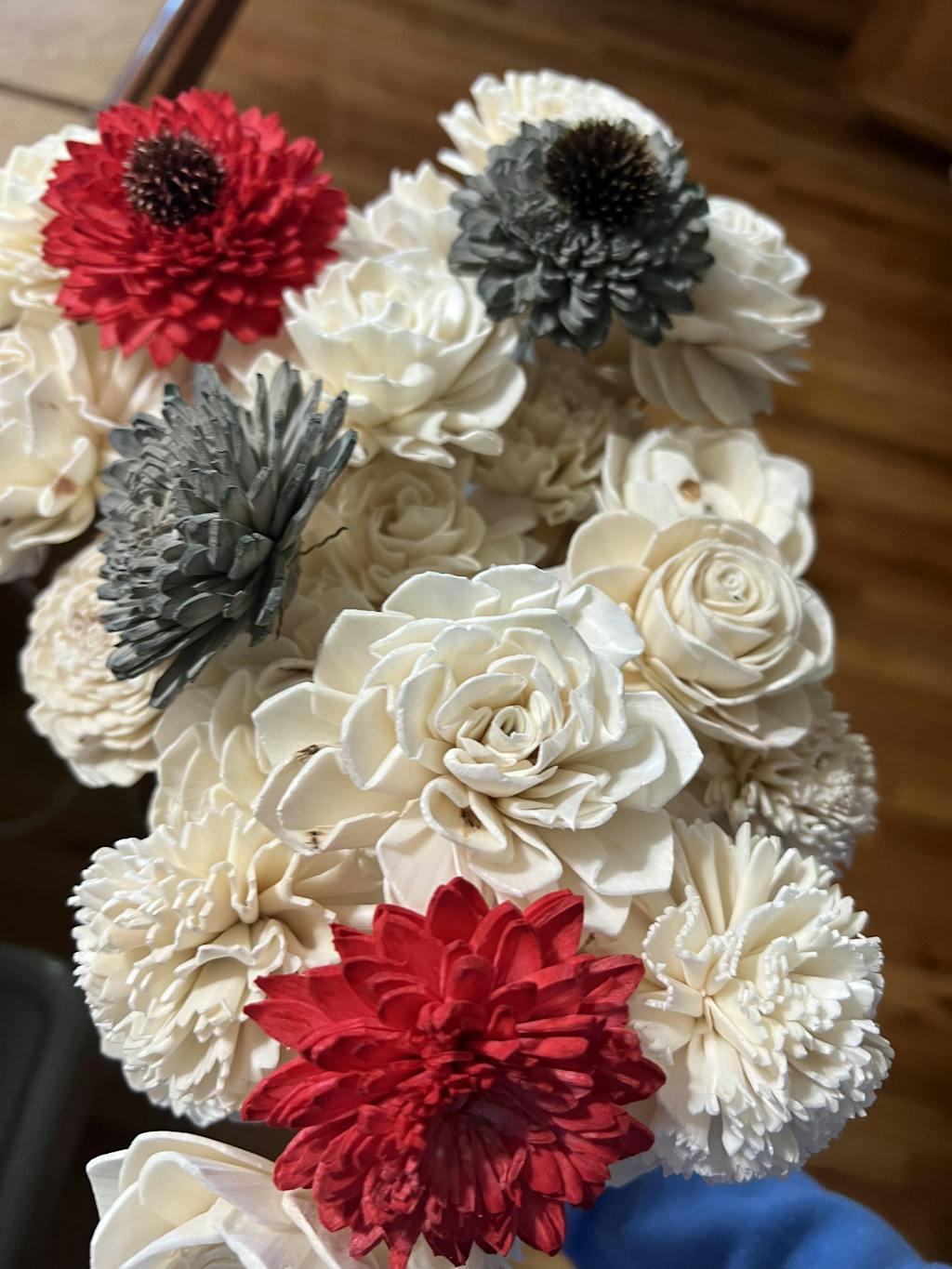 Loretta Bridal Bouquet – Sola Wood Flowers