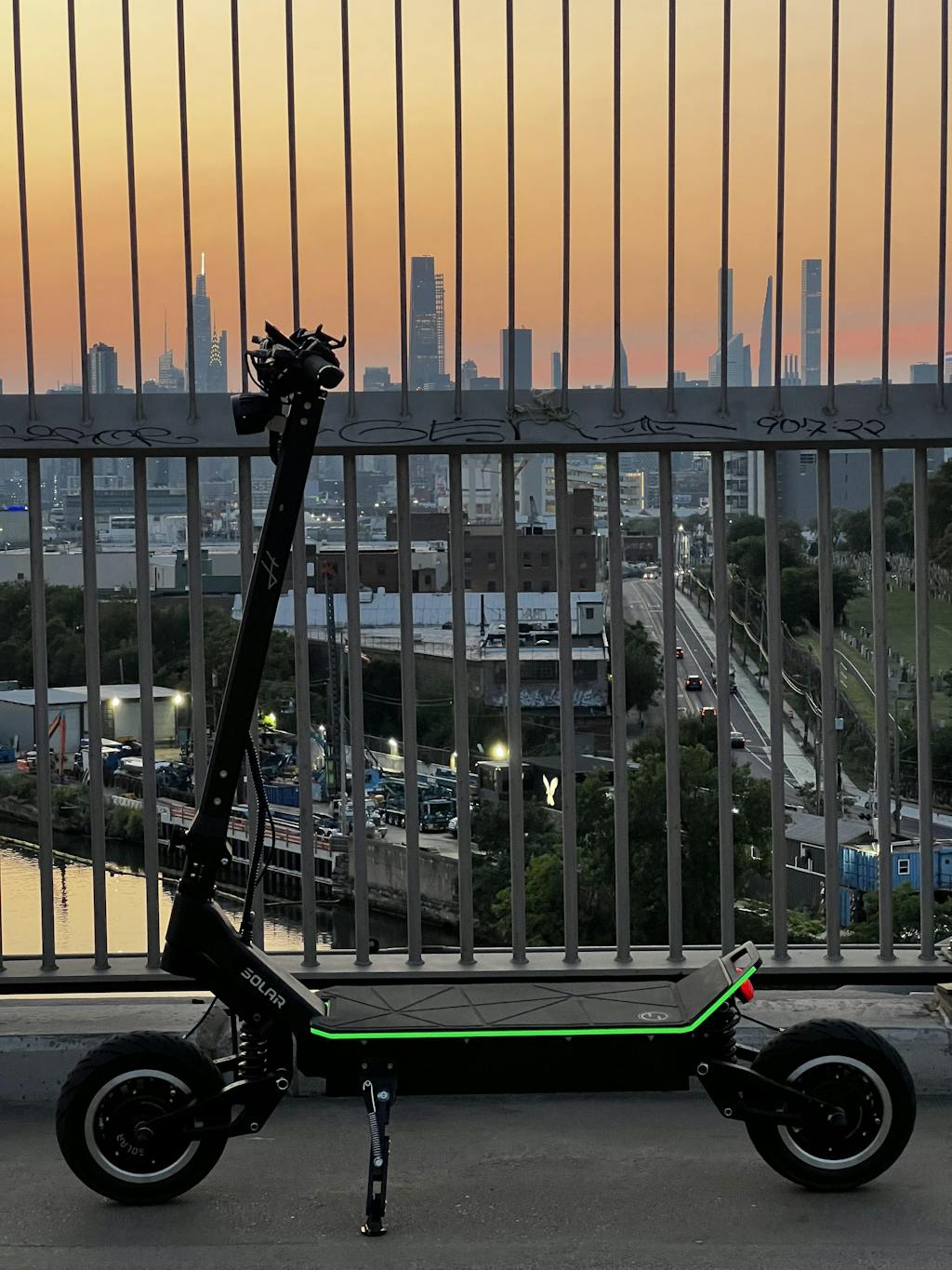 Solar Hyperion Electric Scooter (New) USA - Fast Electric Scooters For ...