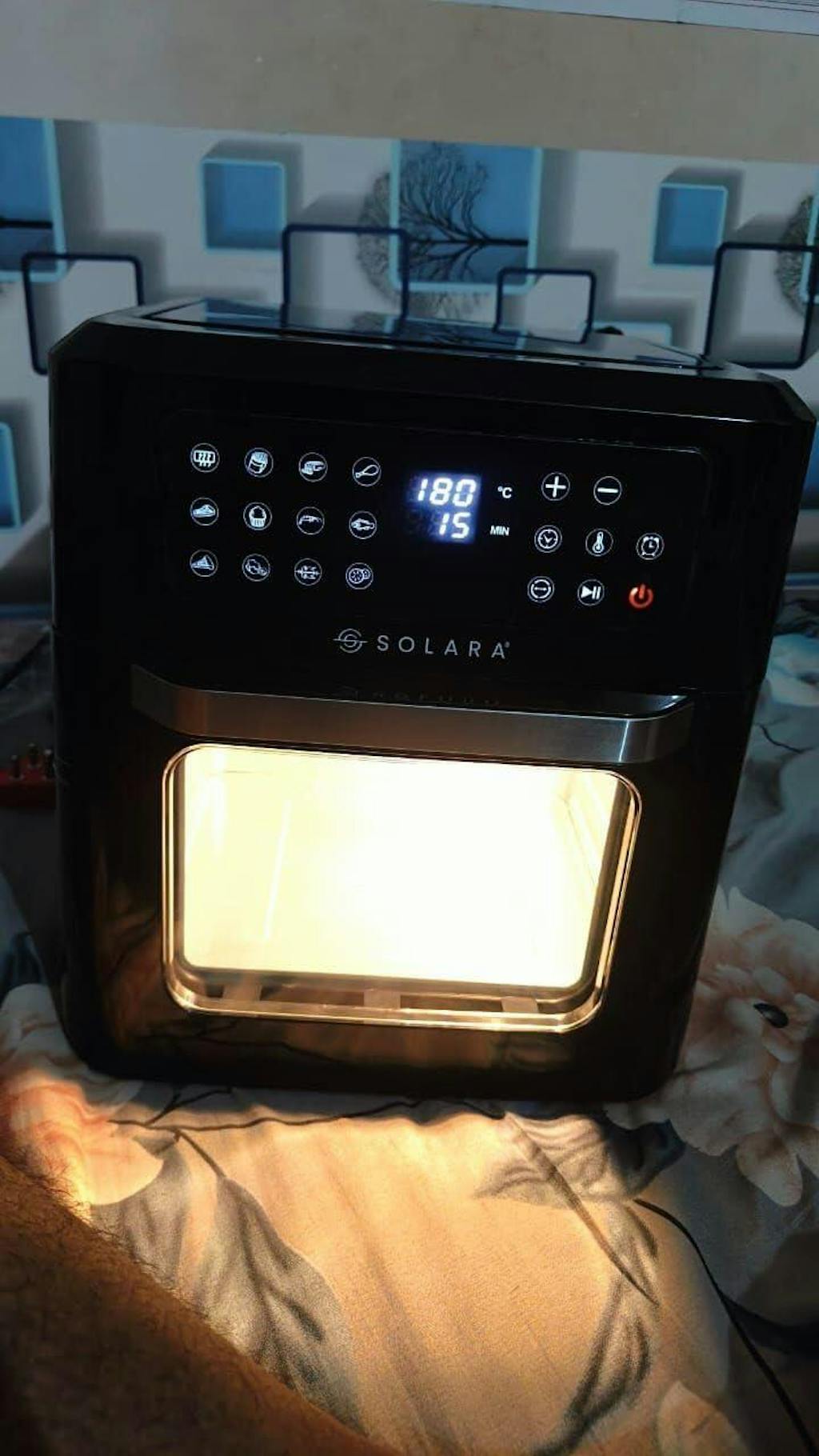 SOLARA Large Digital Air Fryer Oven (12L)