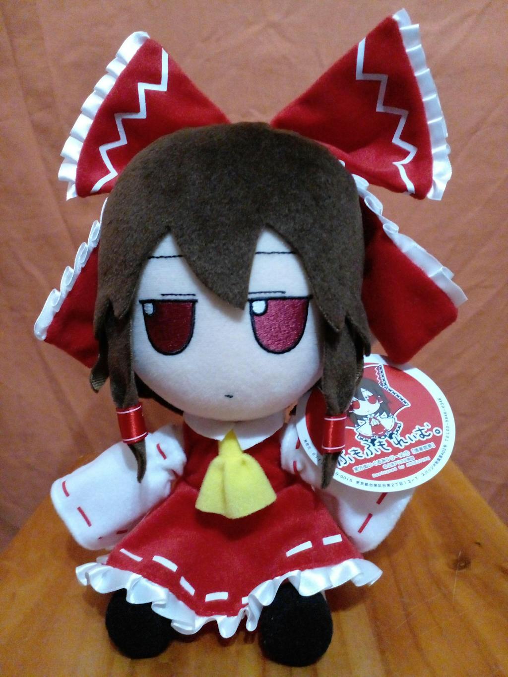 Touhou Project - Hakurei Reimu - FumoFumo - Touhou Plush Series 01 (An ...