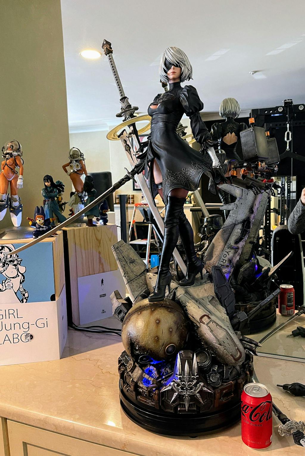 NieR: Automata - Pod 042 - YoRHa No. 2 Type B - Square Enix Masterline ...