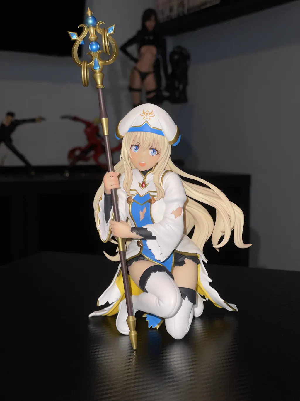 Goblin Slayer II - Onna Shinkan - Acrylic Stand Figure (Hakoiri Musume ...