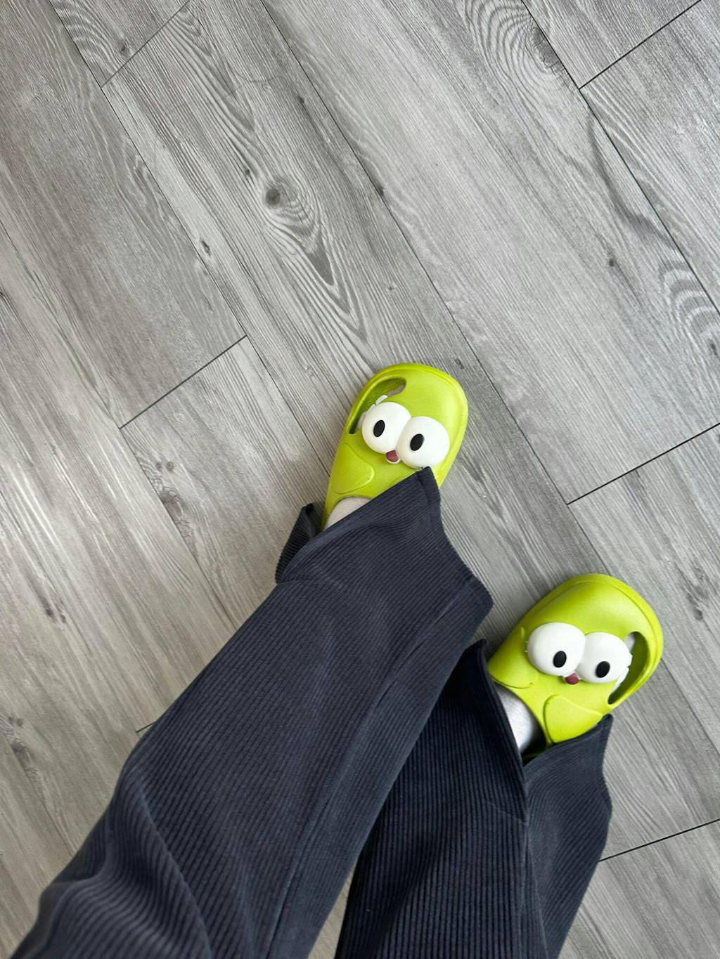 SoleMates™ Kissing Slippers – SoleMates™ Shop