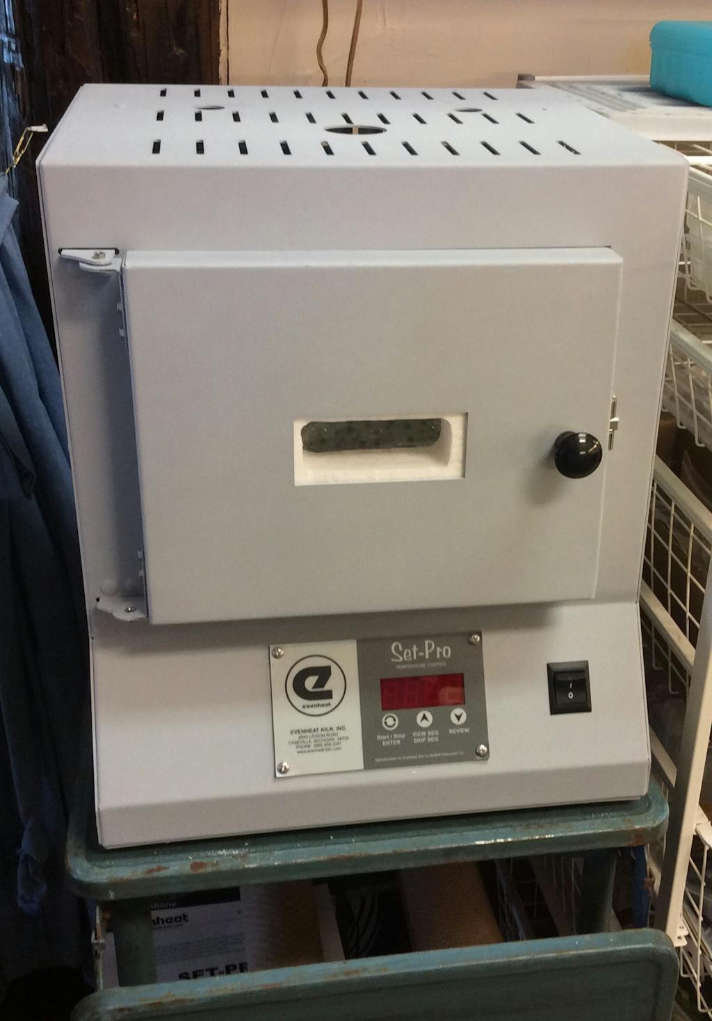 A Knife Maker's Guide to Evenheat Heat Treat Ovens – Soul Ceramics