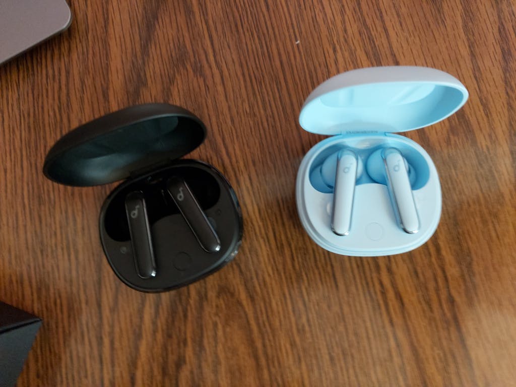 Life P3 Noise Cancelling Earbuds Sky Blue - soundcore US