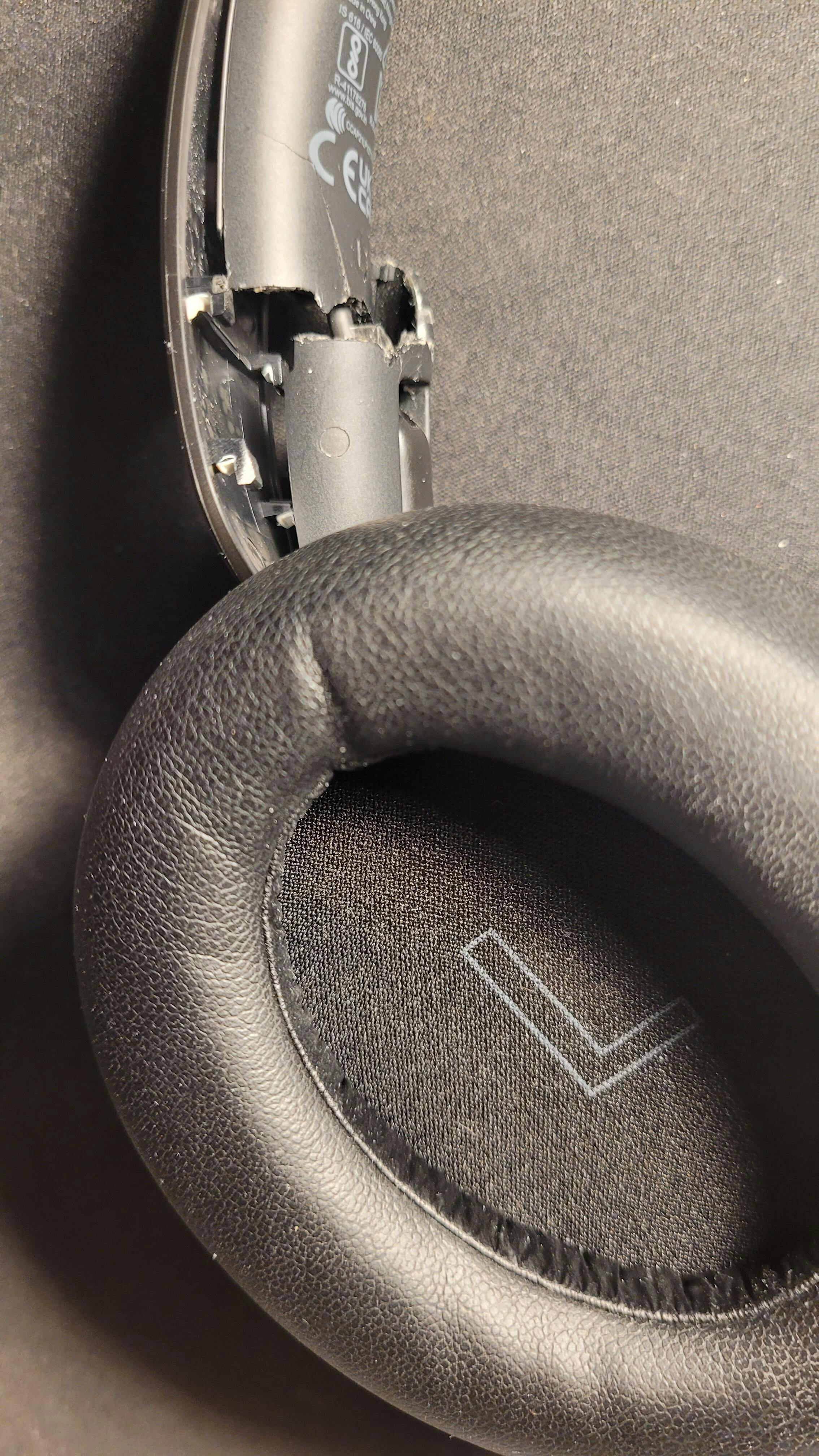 Life Q30 Headphones - soundcore US