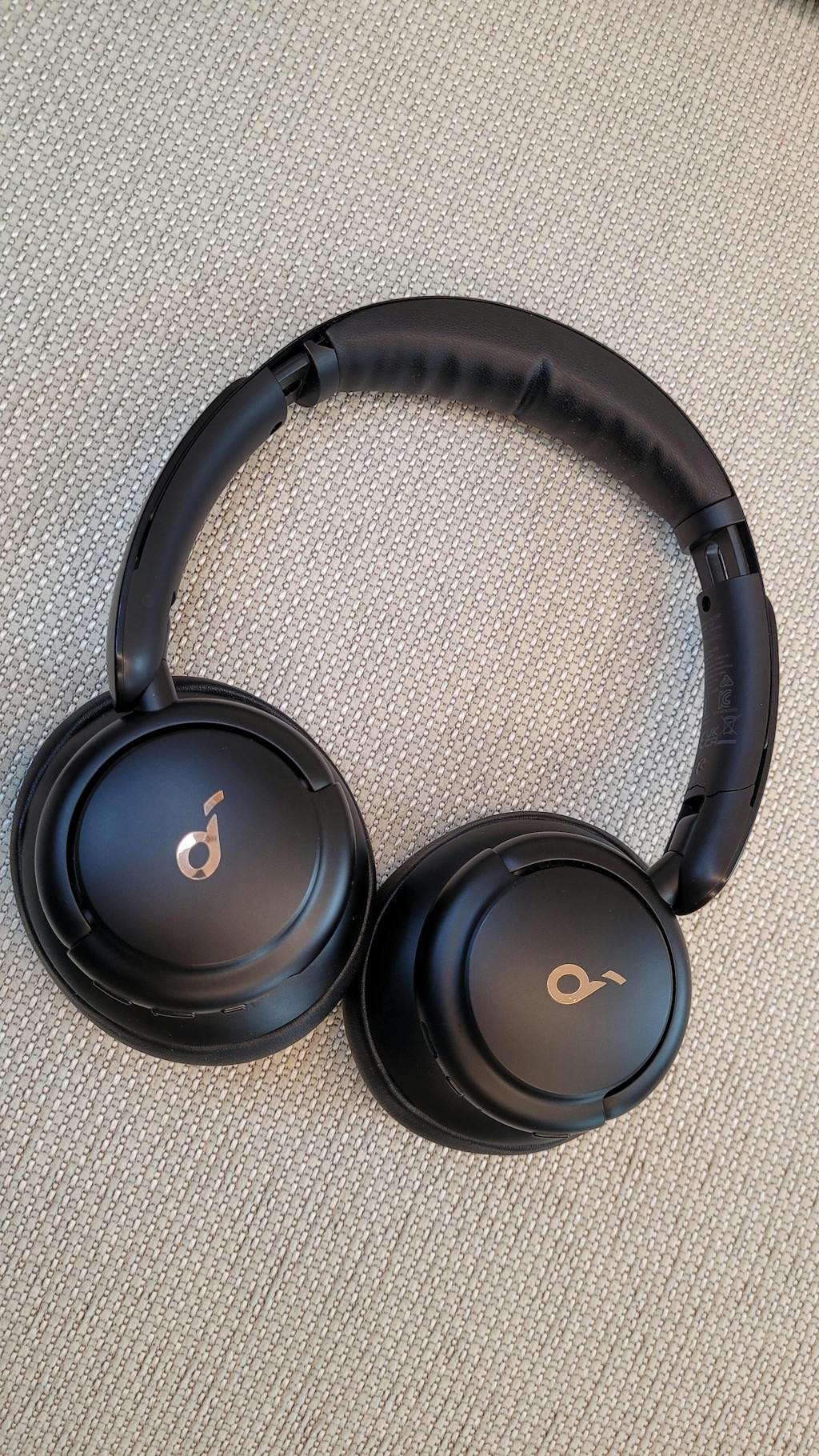 Life Q30 Bluetooth Noise Cancelling Headphones - soundcore EU